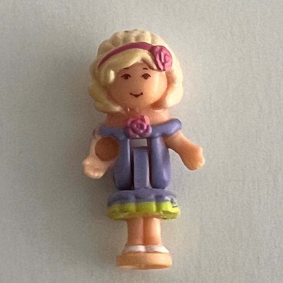 Toys | Vintage Bluebird 1996 Polly Pocket Sweet Roses Polly Figure ...
